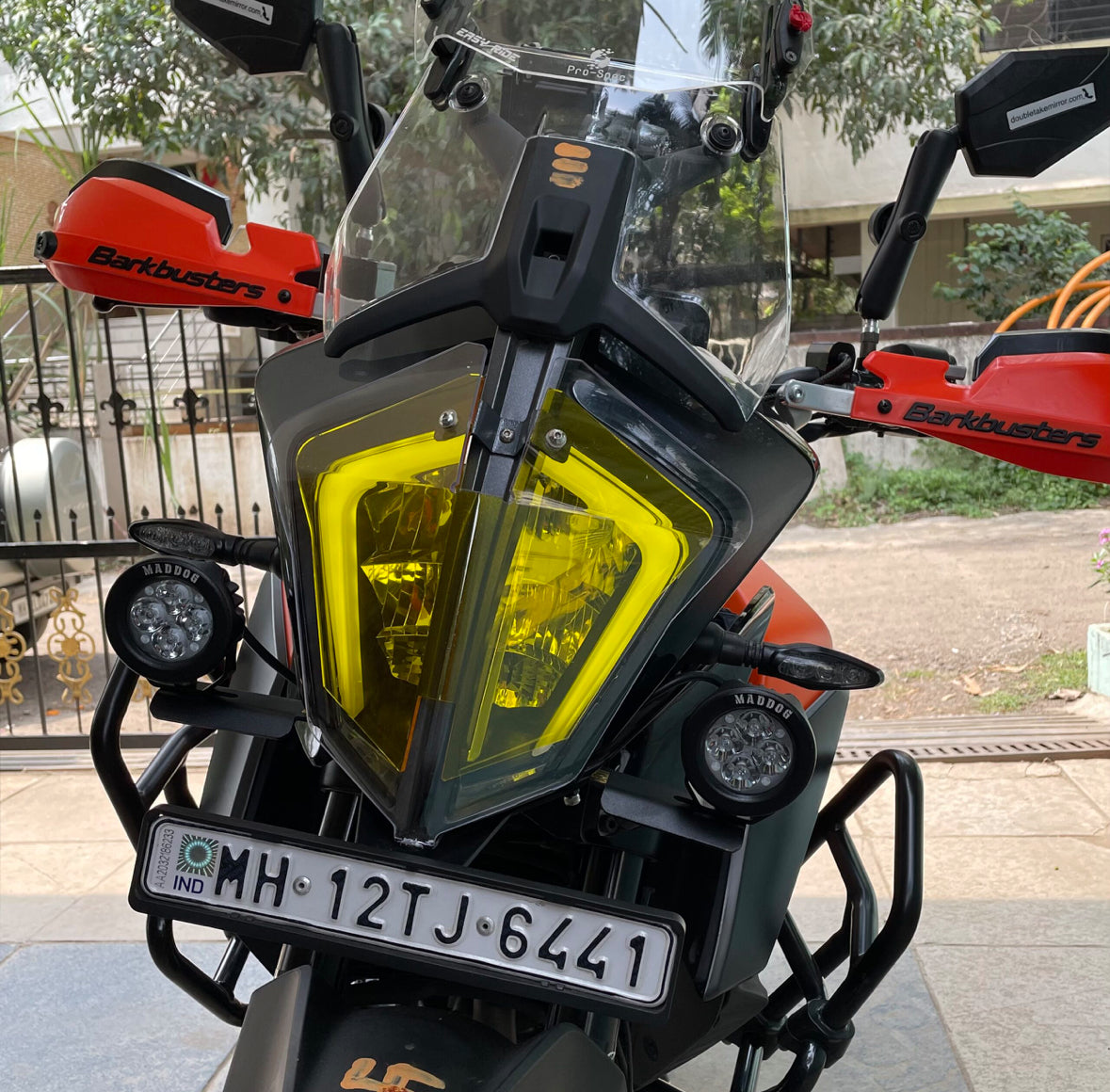KTM ADVENTURE 390 HEADLIGHT PROTECTOR YELLOW – Primo Customs
