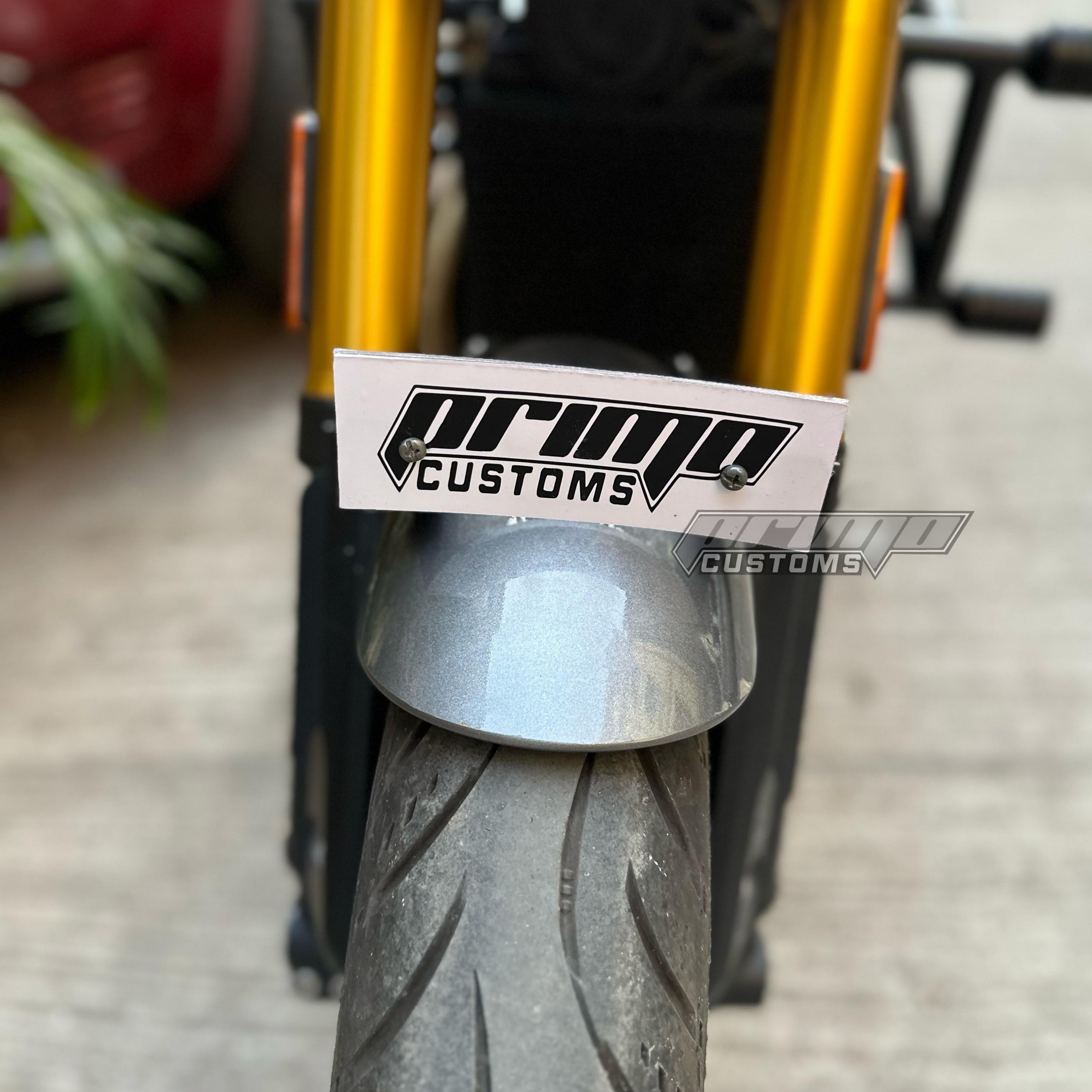 TRIUMPH FRONT NUMBER PLATE HOLDER SPEED 400/SCRAMBLER 400X – Primo Customs